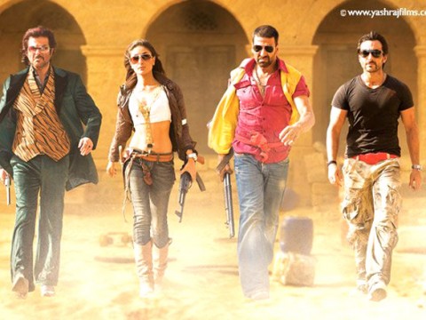 Tashan Review 1.5/5 | Tashan Movie Review | Tashan 2008 Public Review ...