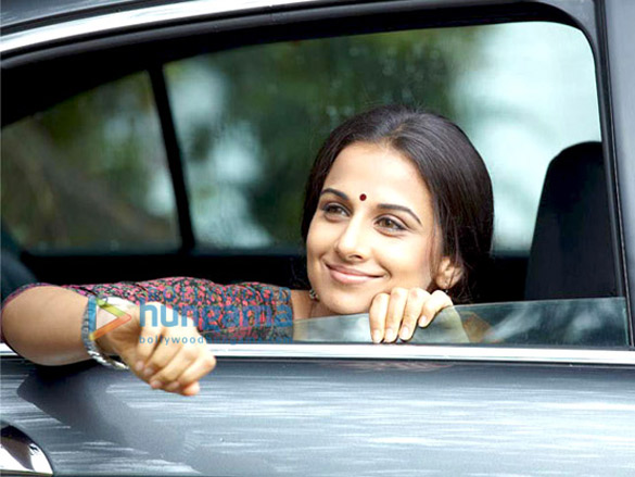 Paa Review 4/5 | Paa Movie Review | Paa 2009 Public Review | Film Review