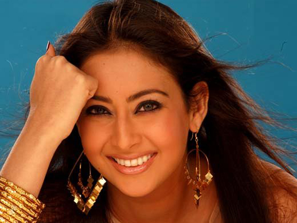 Preeti Jhangiani Photos, Images, HD Wallpapers, Preeti Jhangiani HD ...