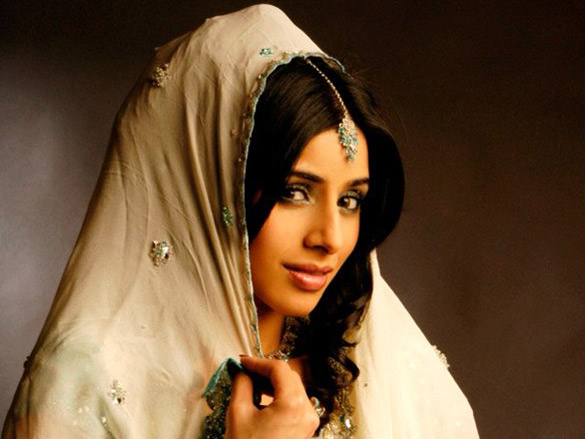 Sonia Mehra Photos, Images, HD Wallpapers, Sonia Mehra HD Images ...