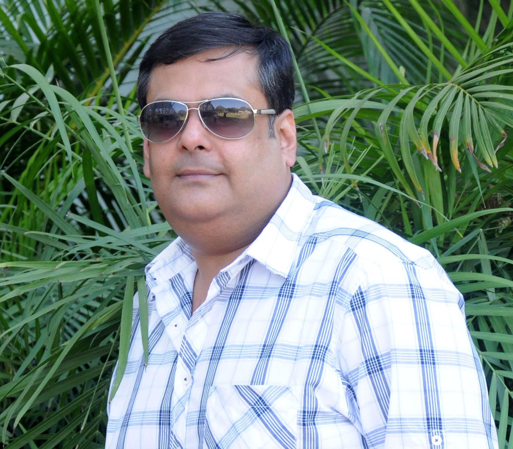 Rahul Mittra Images, HD Wallpapers, and Photos - Bollywood Hungama