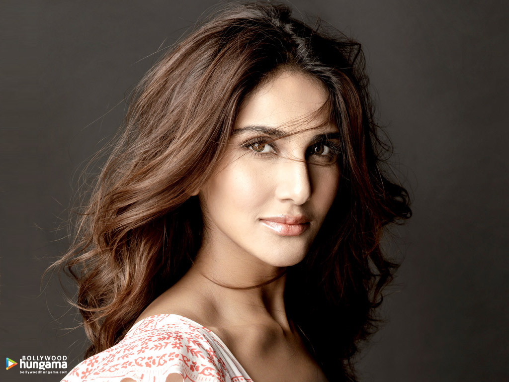 Vaani Kapoor Wallpapers | vaani-kapoor-01 - Bollywood Hungama