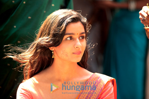 2 States Movie Stills - Bollywood Hungama