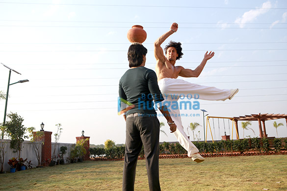 a-flying-jatt-7-2 | A Flying Jatt 2016 On The Set - Bollywood Hungama