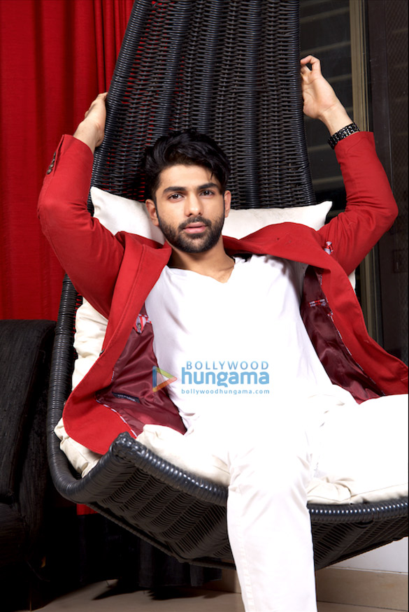 Taha Shah Badussha Photos, Images, HD Wallpapers, Taha Shah Badussha HD ...