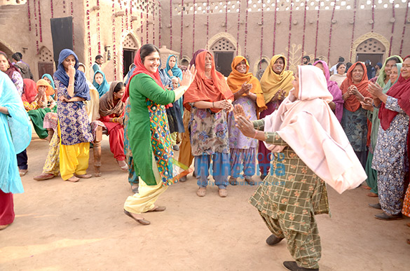 Firangi Movie Stills - Bollywood Hungama