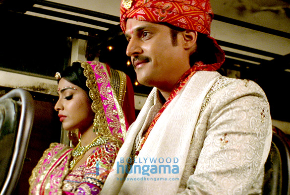 Phamous Movie: Review | Release Date | Songs | Music | Images ...