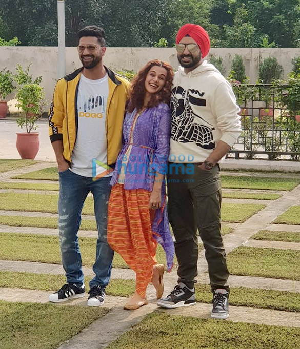 Abhishek Bachchan, Vicky Kaushal & Taapsee Pannu snapped promoting their film ‘Manmarziyaan ...