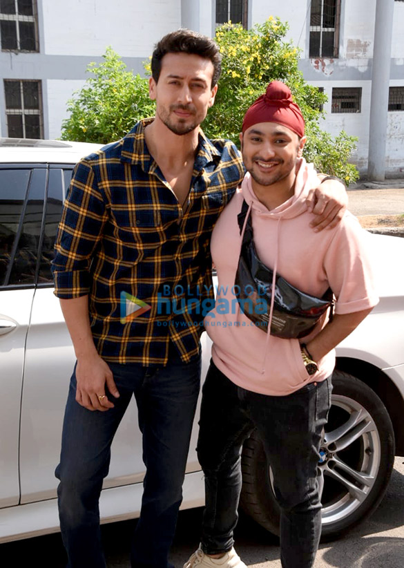 Tiger Shroff, Tara Sutaria, Ananya Pandey and Harsh Beniwal snapped ...