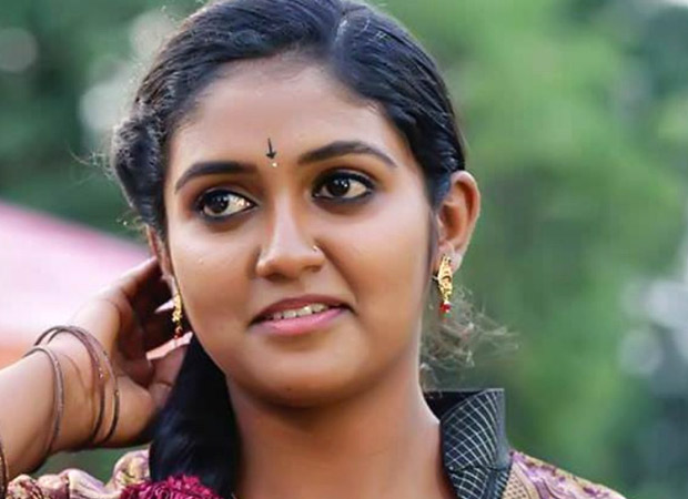 Sairat star Rinku Rajguru scores 82% in HSC : Bollywood News ...