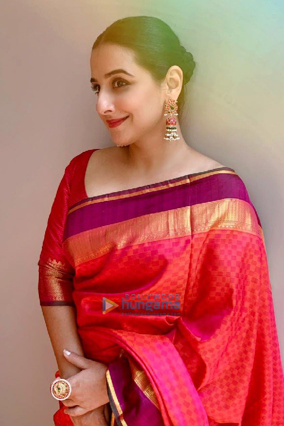 Vidya Balan Photos, Images, HD Wallpapers, Vidya Balan HD Images ...