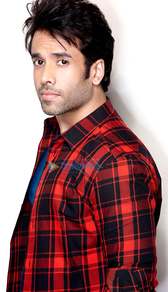 Tusshar Kapoor Photos, Images, HD Wallpapers, Tusshar Kapoor HD Images ...