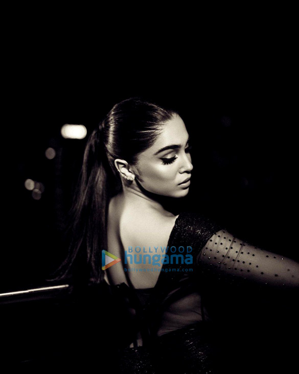 Sharvari Wagh Photos, Images, HD Wallpapers, Sharvari Wagh HD Images ...