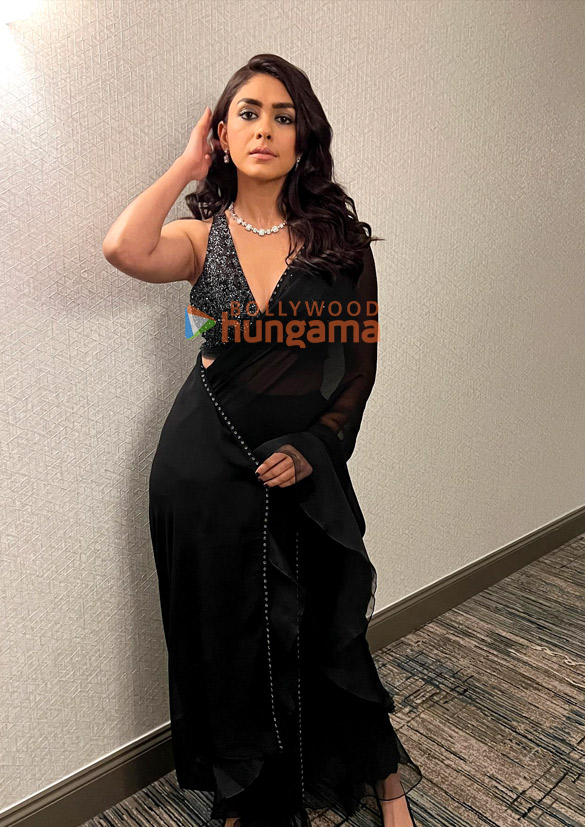 Mrunal Thakur Photos, Images, HD Wallpapers, Mrunal Thakur HD Images ...